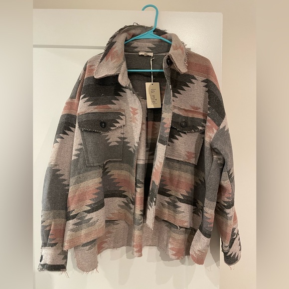 LA MIEL | Jackets & Coats | Aztec Print Shaket | Poshmark